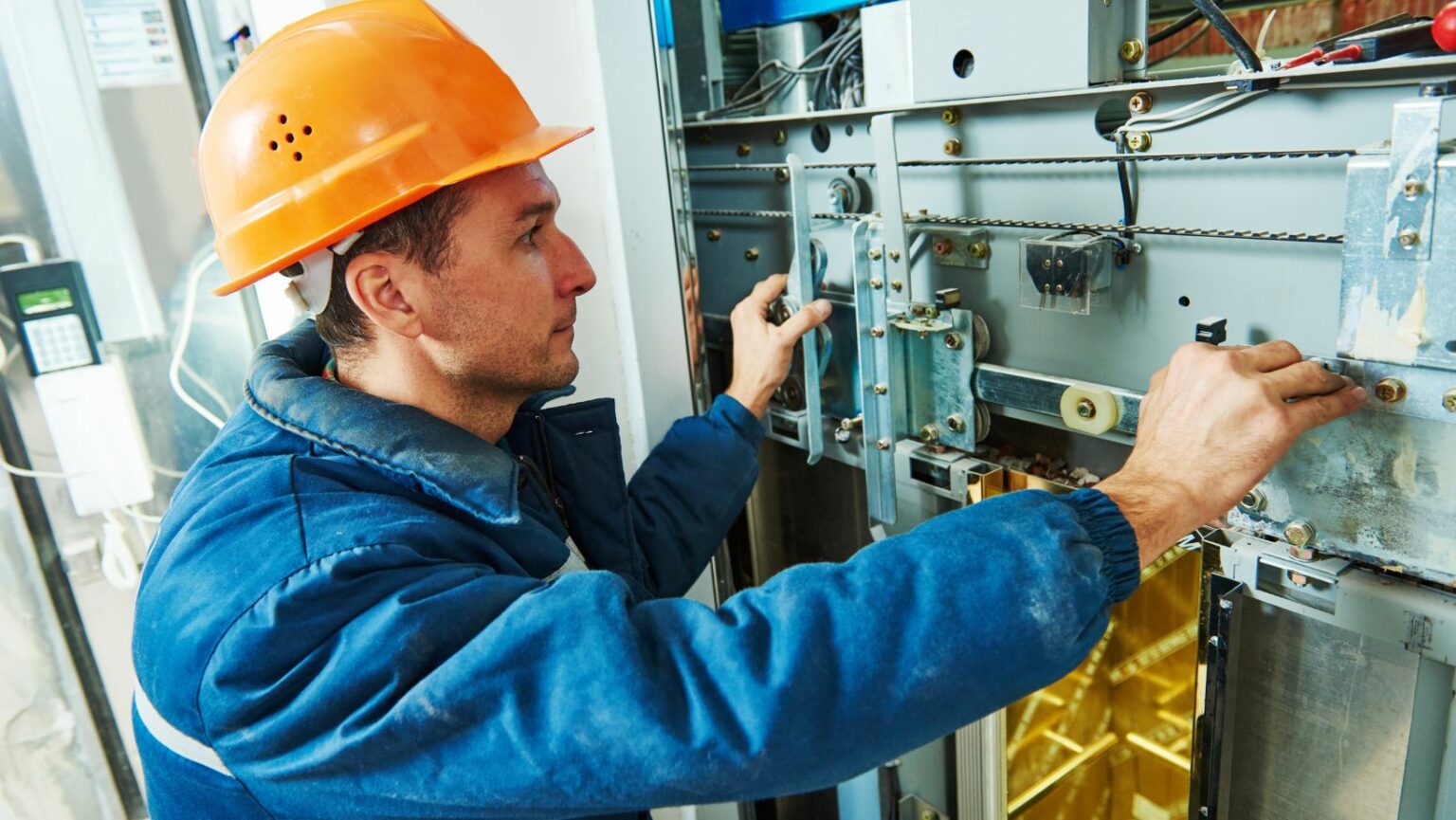 Electro-Mechanical Technicians: Key Roles, Skills, and Career ...